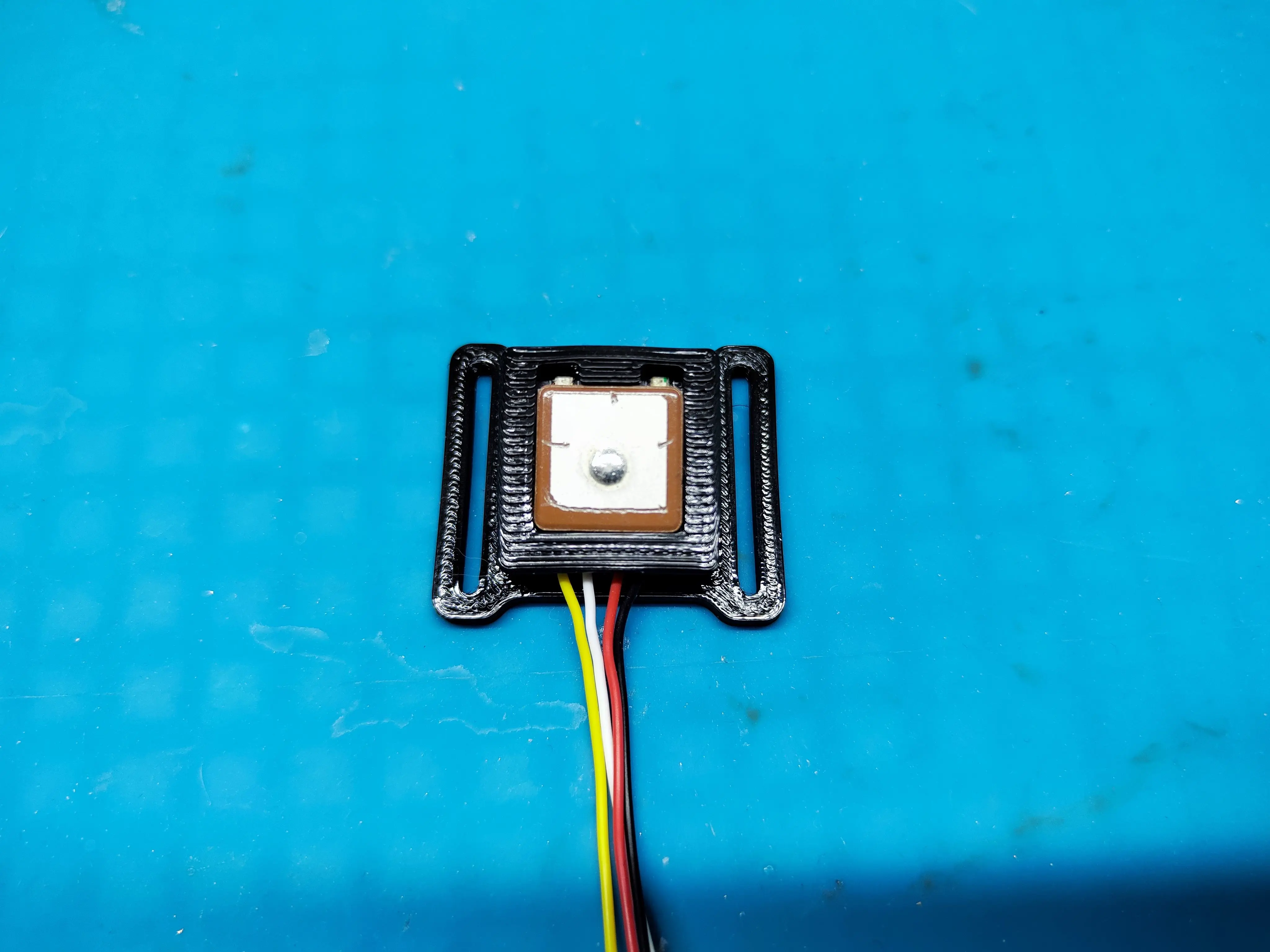 其他STL下载 - 化骨龙 M100 MINI GPS 电池扎带固定座 15度 - 兔蛋电压低